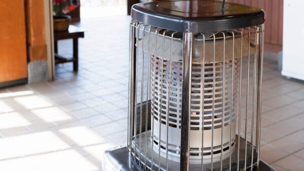 3 Simple Ways the Amish Heat their Homes & 'Amish Miracle Heater'