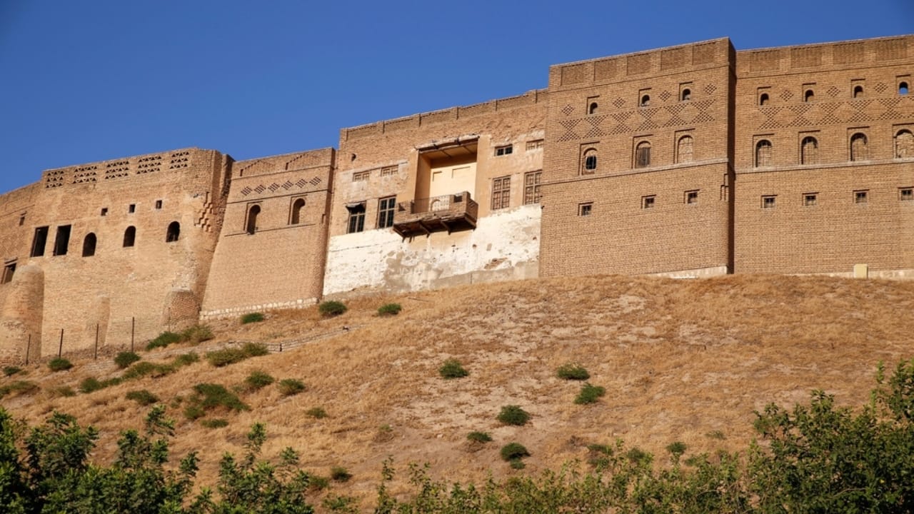 History’s Guardians: 15 Castles That Time Couldn’t Defeat