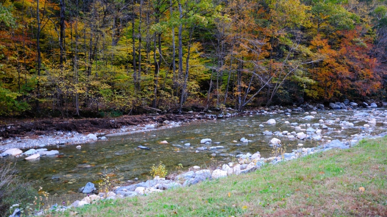 The Most Isolated, Off-the-Grid Spots in Each U.S. State You’ll Want to ...