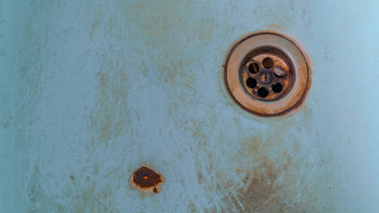 Kitchen Sink Odors? Here’s What’s Causing Them & How to Get Rid of It