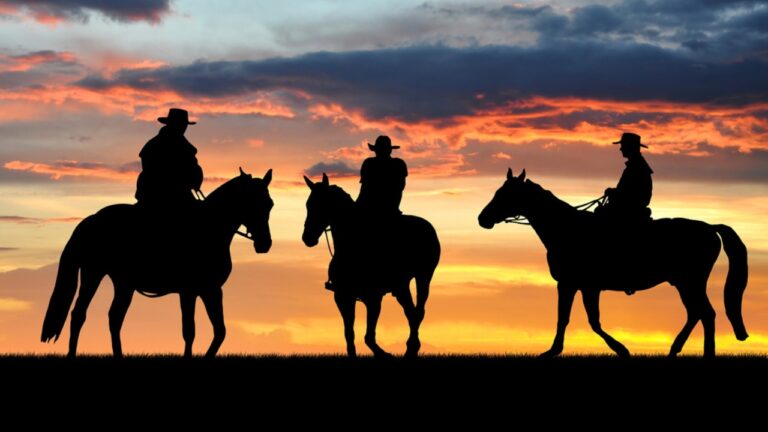 15 States That Embody the Spirit of Cowboys & the Old West