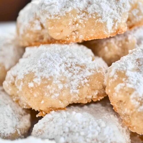 How to Make Danish Wedding Cookies at Home