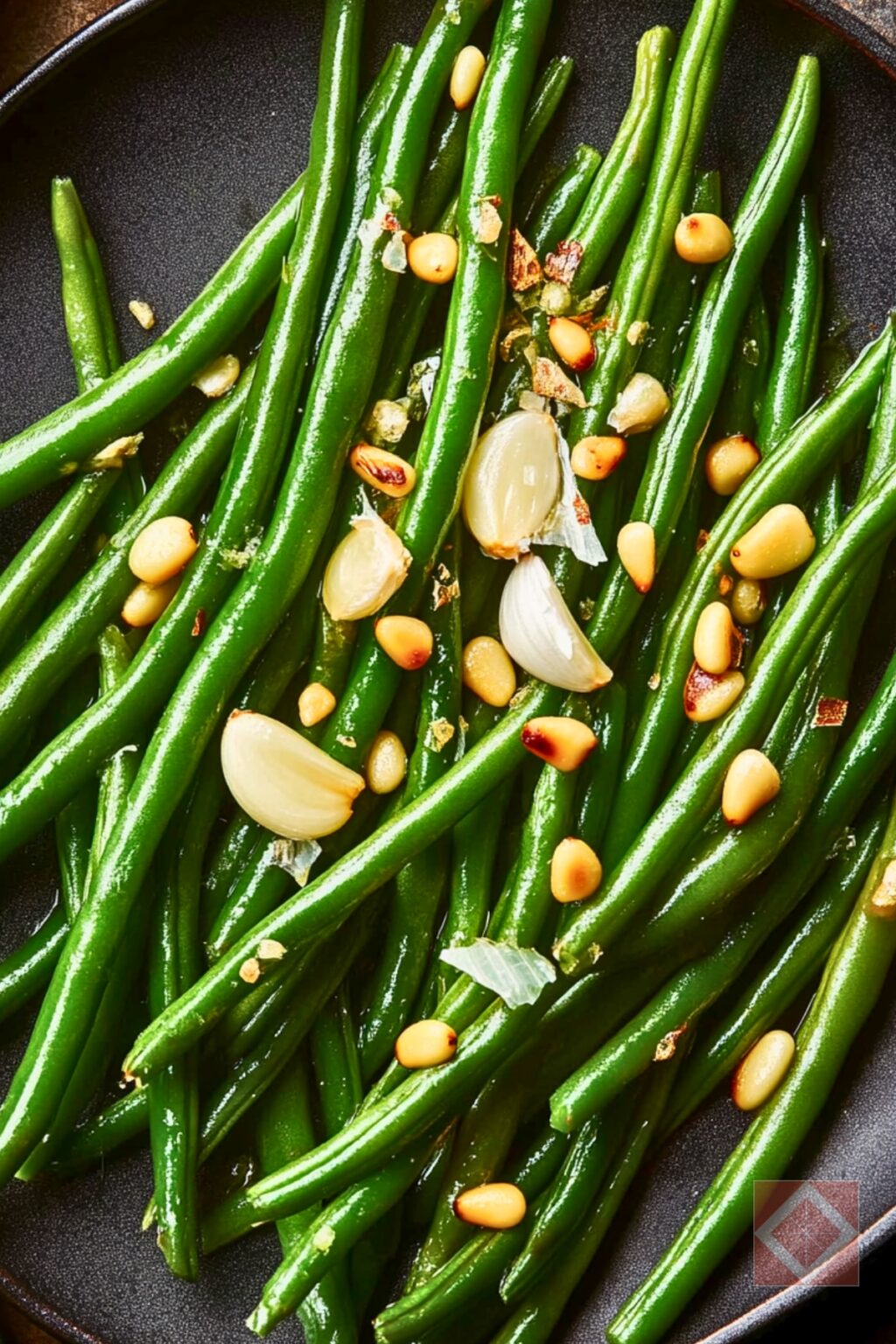 Healthy Green Beans with Pine Nuts: DASH Diet Style