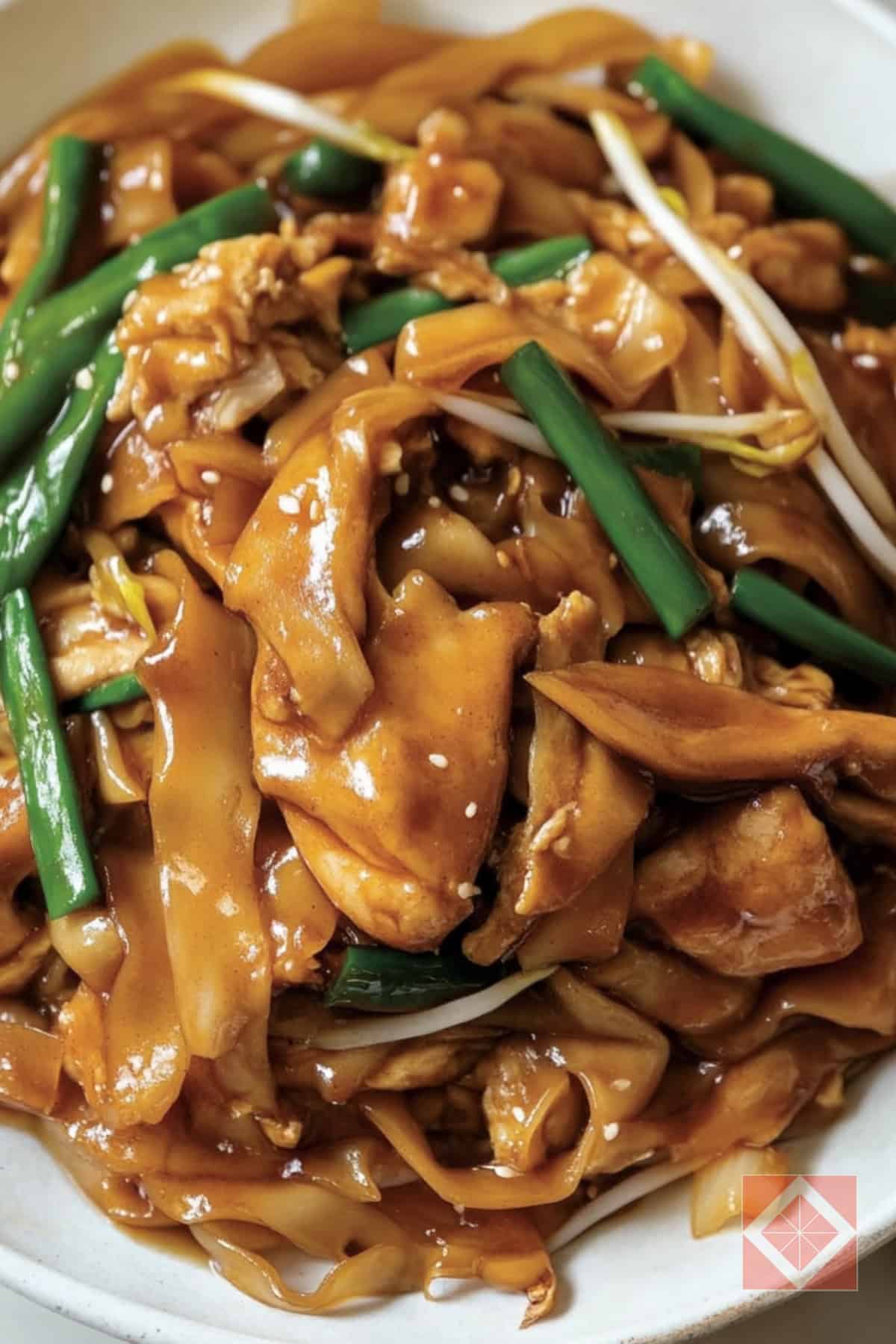 Smoky & Saucy Chicken Chow Fun